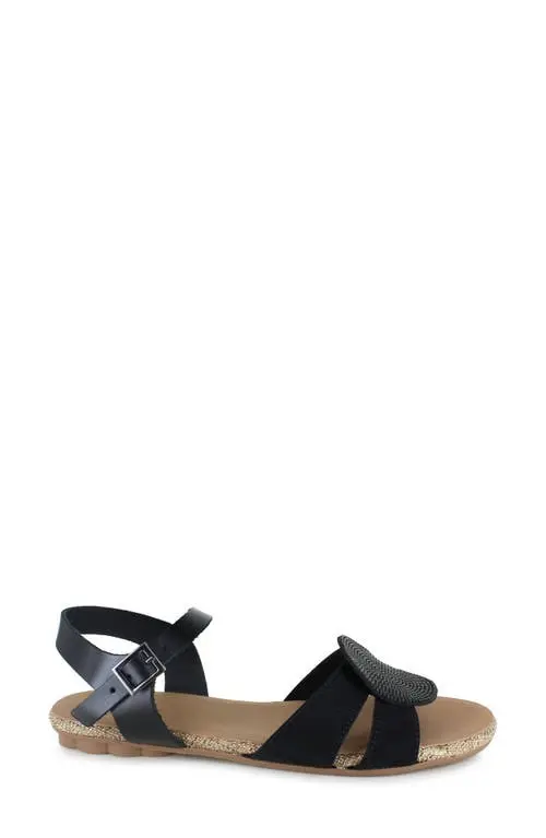 NATIONAL COMFORT Ronda Medallion Flat Sandal