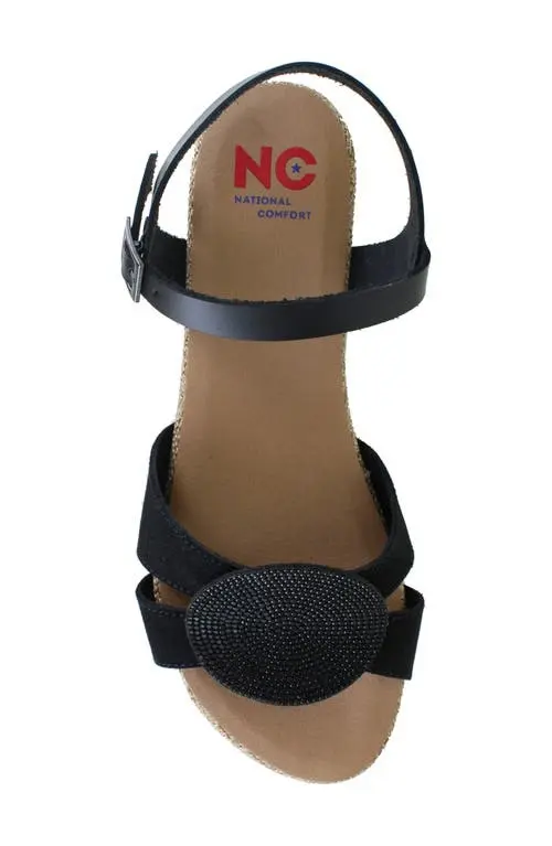 NATIONAL COMFORT Ronda Medallion Flat Sandal
