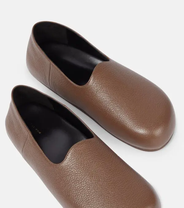 THE ROW Hugh Leather Slip-on Shoes - Brown