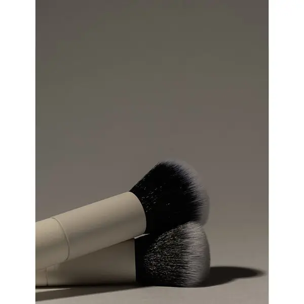 MOONGLAZE Multi Use Make-up Brush 29g