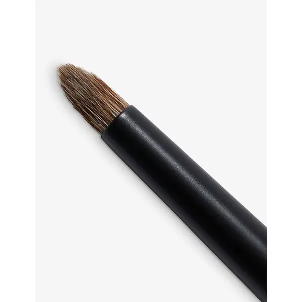 LISA ELDRIDGE BEAUTY Seamless Blend Brush No.14
