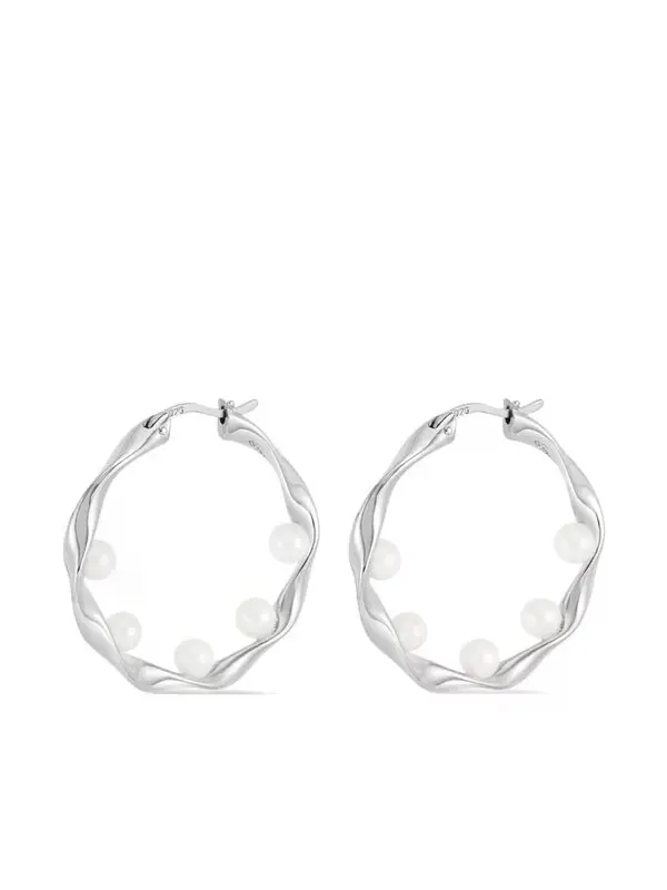 DOWER & HALL Waterfall Baroque Pearl Hoop Earrings - Silver
