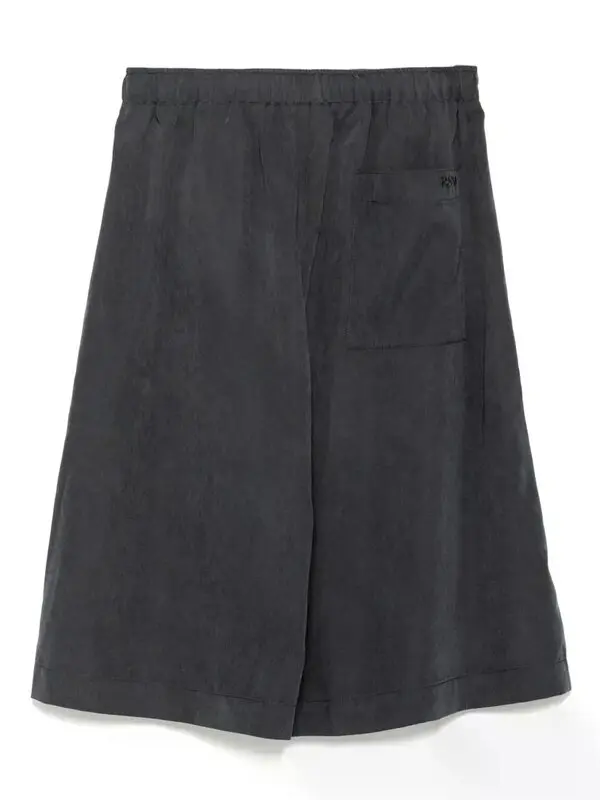 Izzue Tailored Shorts