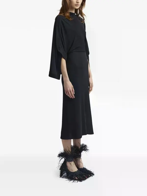 16Arlington Catius Maxi Dress