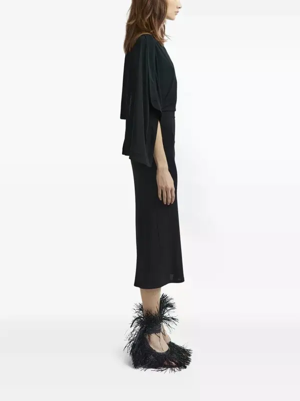 16Arlington Catius Maxi Dress