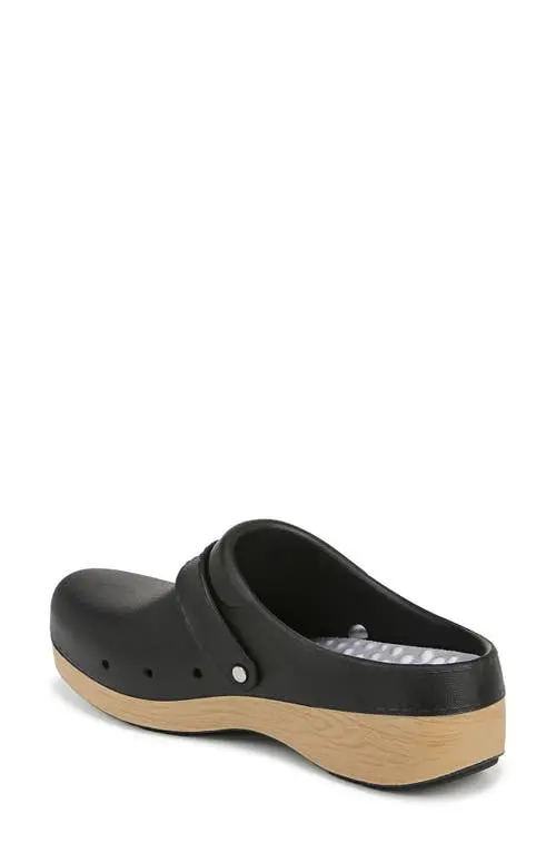 Dr. Scholl'S Feel Chill Recovery Clog - Black