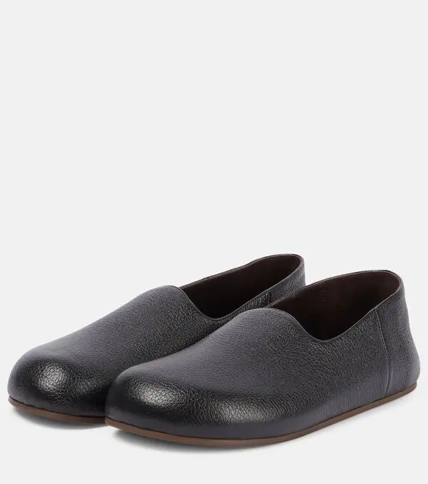THE ROW Hugh Leather Slip-on Shoes - Black