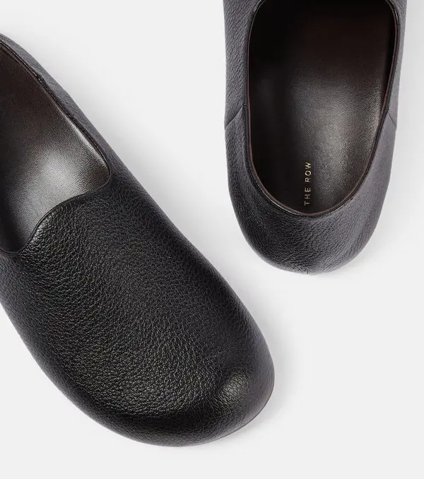 THE ROW Hugh Leather Slip-on Shoes - Black