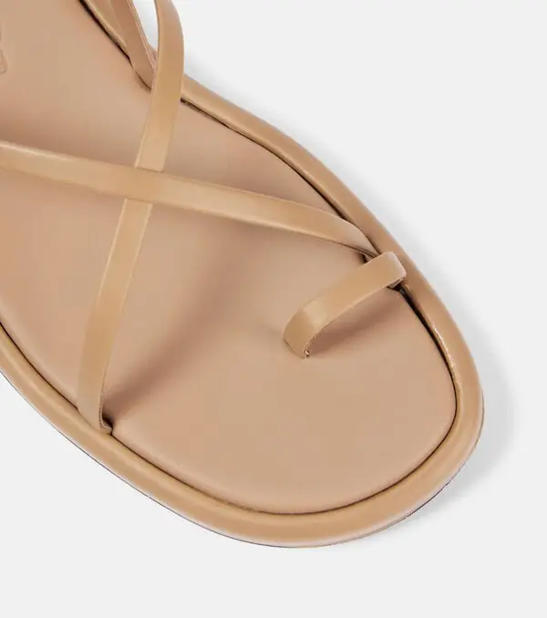 TOD'S Leather Sandals