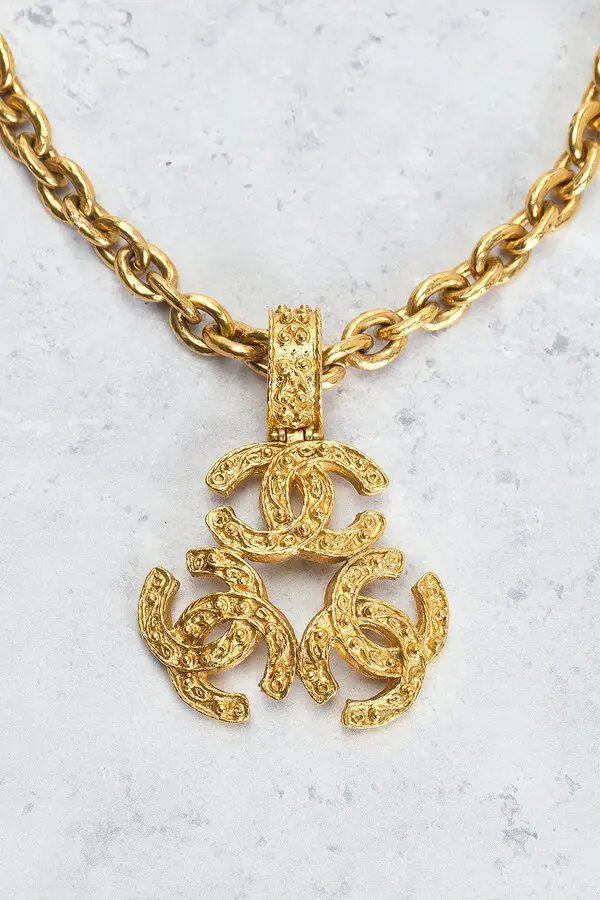Chanel 1994 Triple Cc Necklace