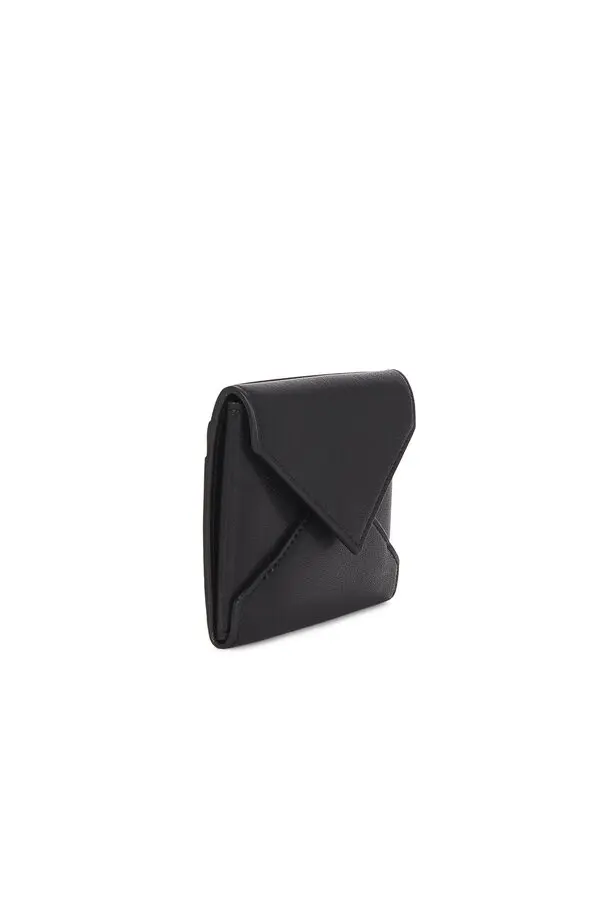 Saint Laurent Flap Card Case In Black - Nero