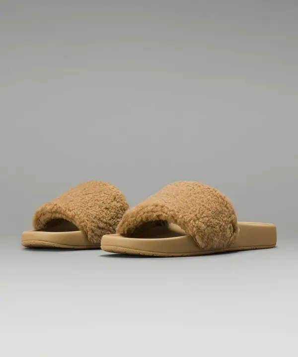 Lululemon Fleece Restfeel Slide - Filbert Tan/gold