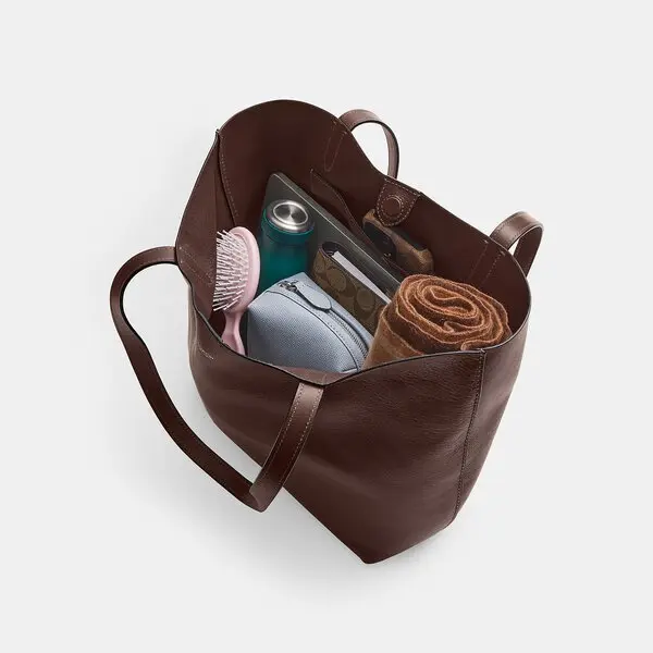 COACH Manhattan Tote