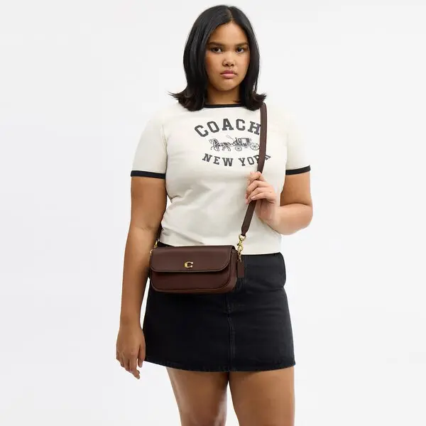 COACH Brook Flap Chain Bag - Brass/maple