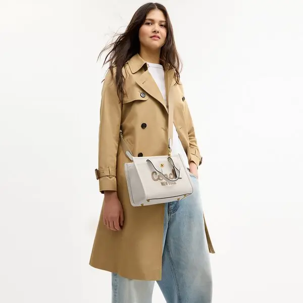 COACH Cargo Tote Bag 26 - Brass/chalk