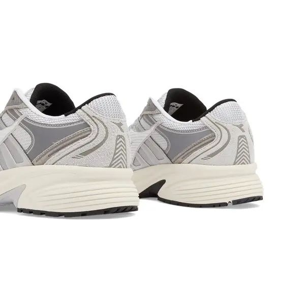 DIADORA Mythos Star Sneakers - Grey Alaska