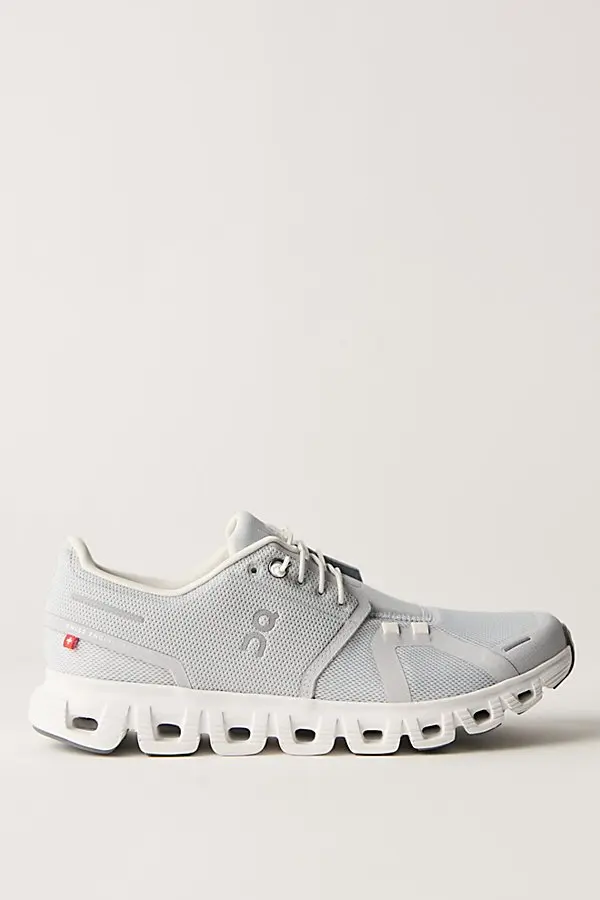 On 6 Sneakers - Light Grey