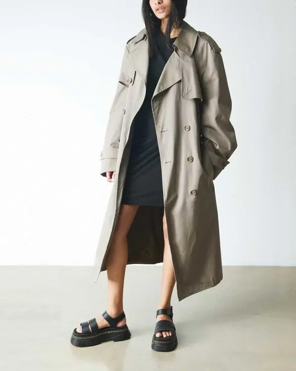 Dr. Martens Mattison Platform Sandals - Black