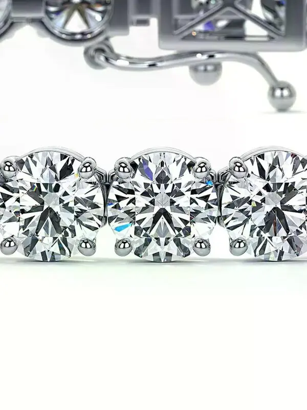 TILLA 14kt Gold 10 Carat Diamond Tennis Bracelet