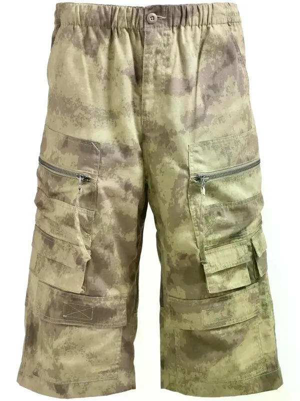 BREATH Camouflage-print Shorts