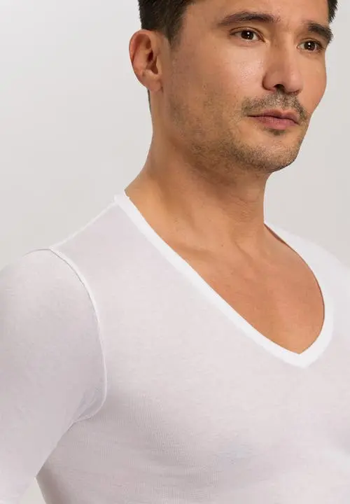 Hanro Cotton Pure Fitted Cotton V-neck T-shirt - White