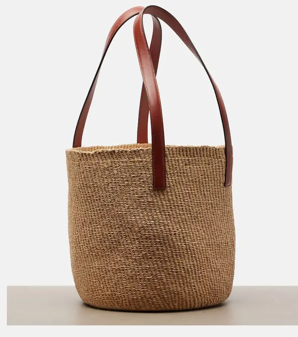 Chloé Horse Medal Large Basket Bag