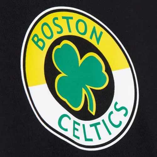 Mitchell & Ness Boston Celtics Out Collection Vintage Premium T-shirt