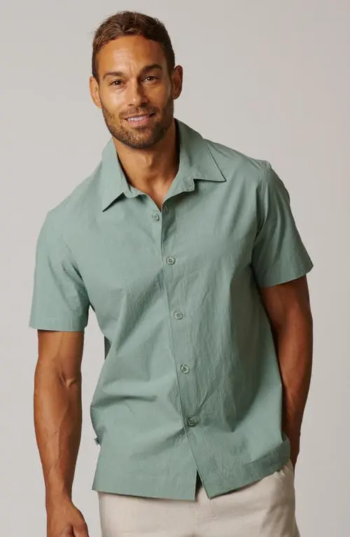 LEISURE LAB Short Sleeve Cotton Button Up - Pistachio
