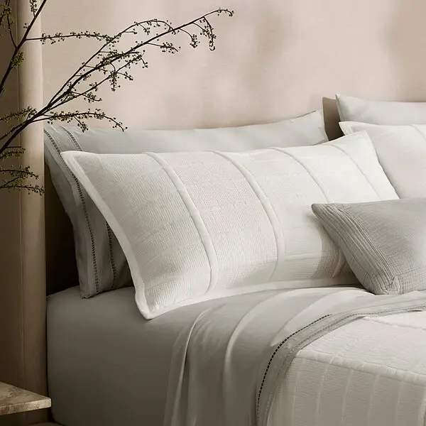 BOLL & BRANCH Signature Modern Grid Standard Sham - White