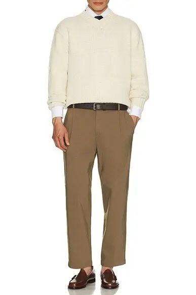 WAO Slub Yarn V-neck Sweater