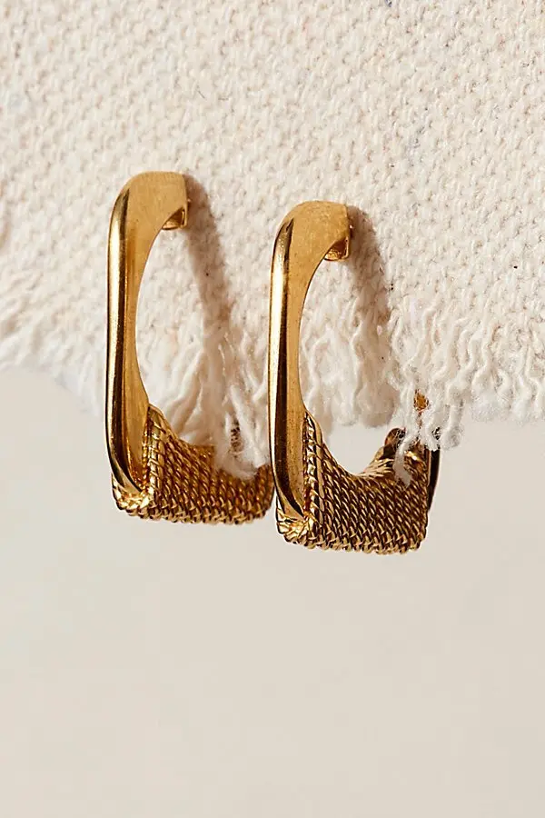 PREETI SANDHU Naia Grande Hoop Earrings - Gold
