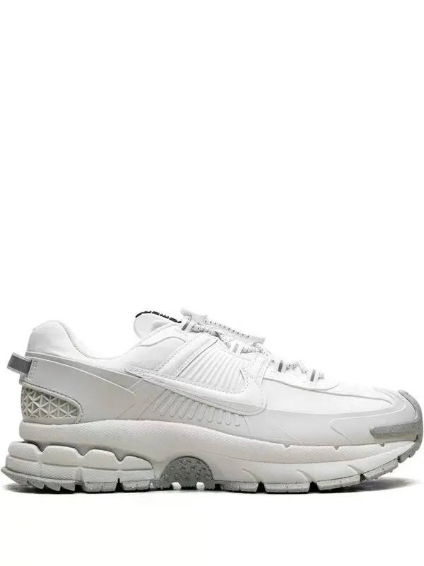 Nike Zoom Vomero Roam Summit Sneakers - White