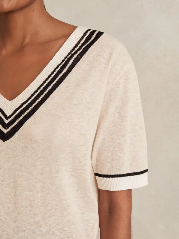 REISS Ida V-neck Fine-knit Cricket Top
