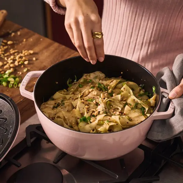 STAUB Enameled Cast Iron 5 Qt. Essential French Oven - Peony