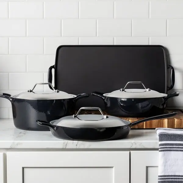 ALL-CLAD Enameled Cast Iron 6-qt. Dutch Oven With Lid