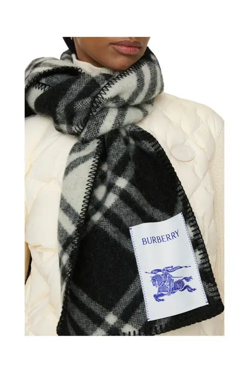 Burberry Check Wool Scarf - Black