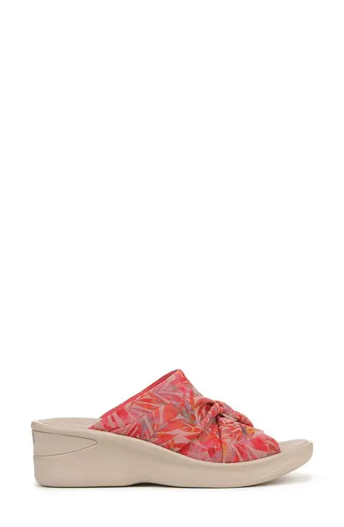 LIFESTRIDE Bzees Serenade Slide Sandal - Coral
