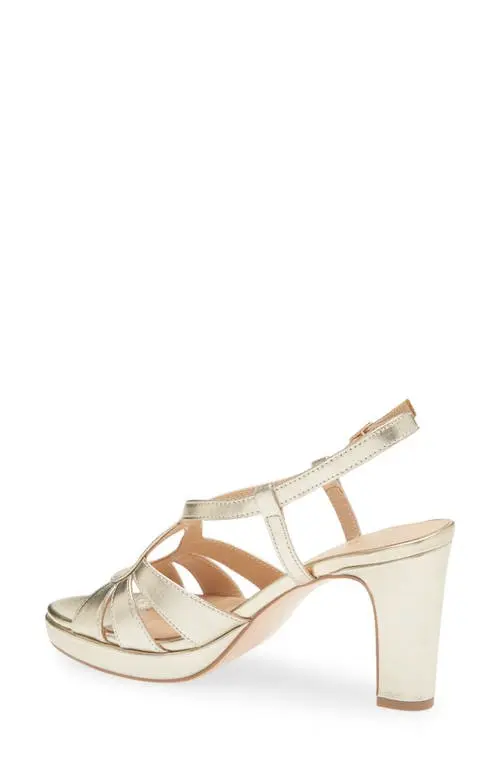 Regarde Le Ciel Martina Platform Sandals - Platino