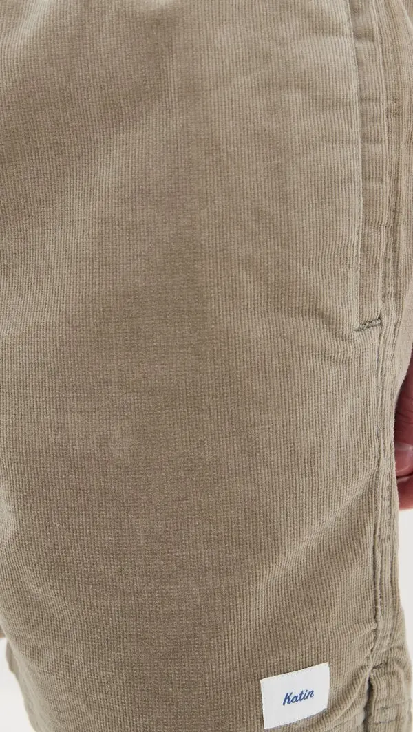 KATIN Corduroy Stretch Shorts