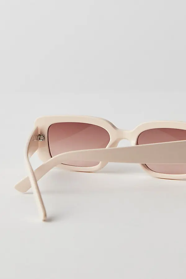 Free People Frankie Rectangle Sunglasses - Crystal Cream W/tonal