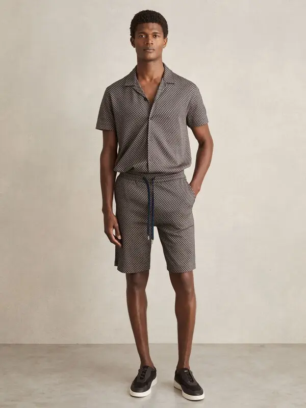 REISS Ezra Geometric Jacquard Drawstring Shorts