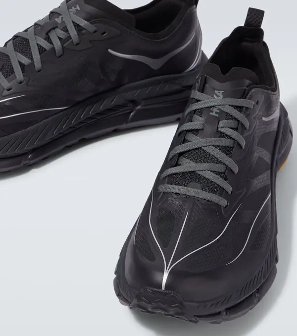 Hoka One One Mafate Speed 4 Sneakers - Black