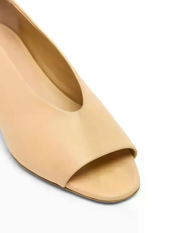 Marsèll Fiuto Leather Pumps - Neutrals