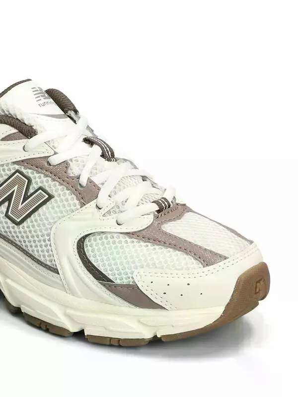 NEW BALANCE 530 Sneakers - White