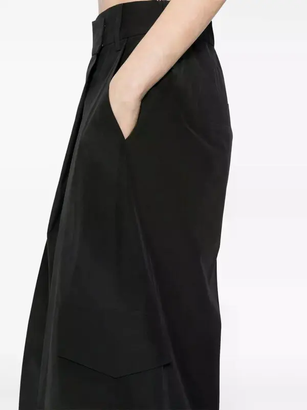 Gaze De Lin Gdel Asymmetric Shorts