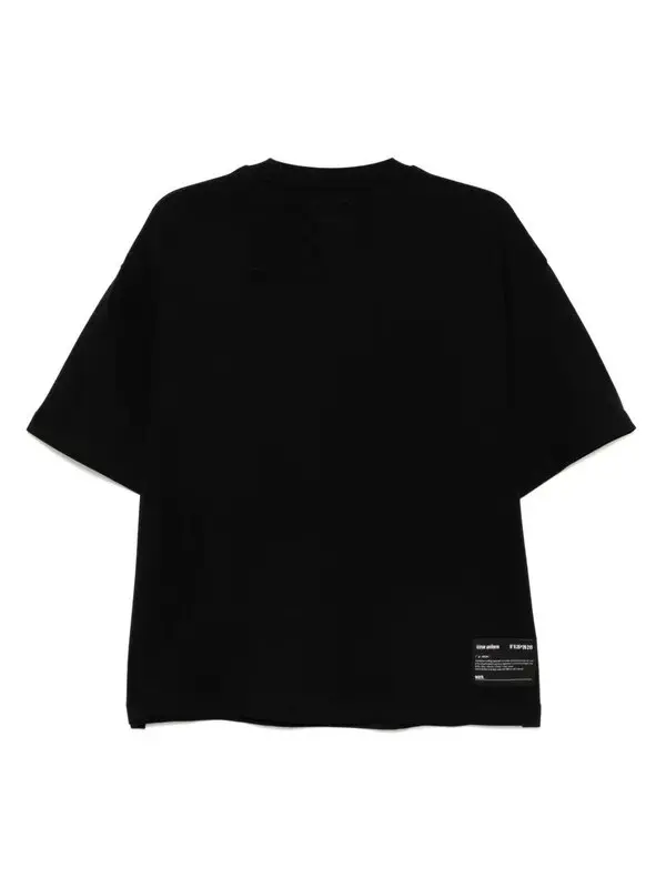 Izzue Embossed-logo T-shirt