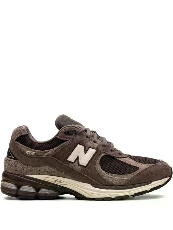 NEW BALANCE X Shoe Palace 2002r Sneakers - Brown