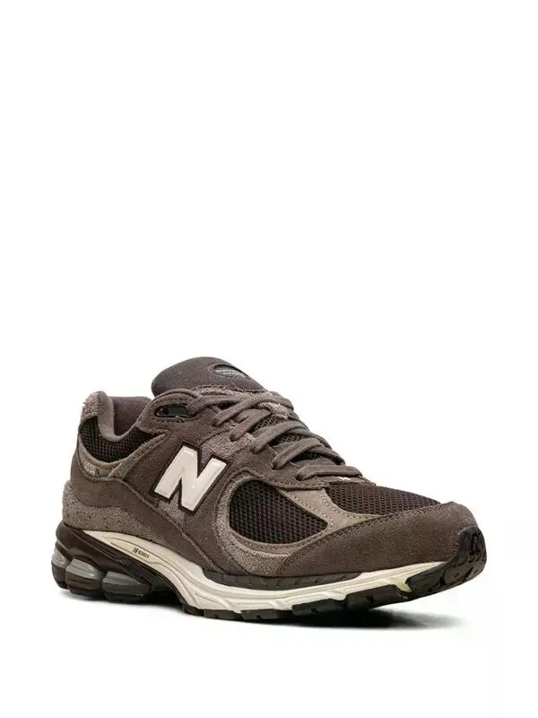 NEW BALANCE X Shoe Palace 2002r Sneakers - Brown