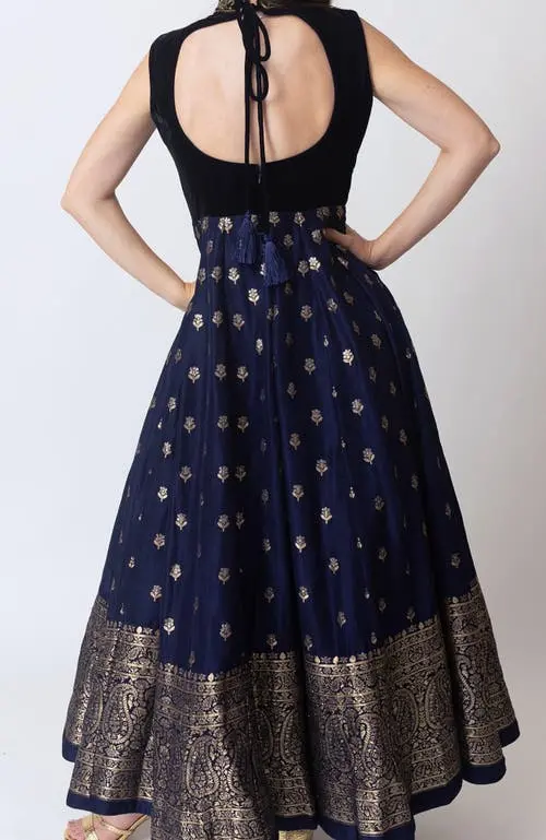 RAAS Alice Embroidered Jacquard Gown