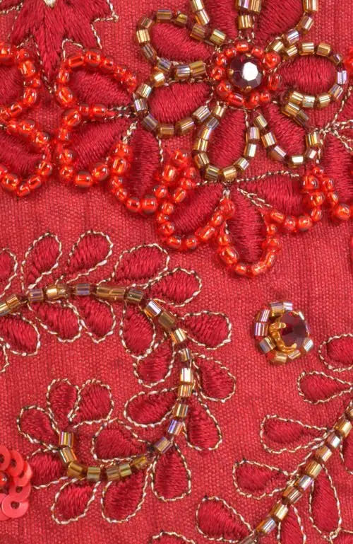 RAAS Embroidered Bucket Bag With Metallic Chain - Red